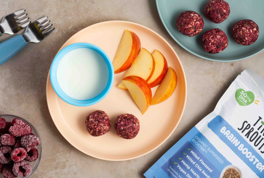 Peanut Butter Raspberry Power Balls – Tiny Sprouts Foods